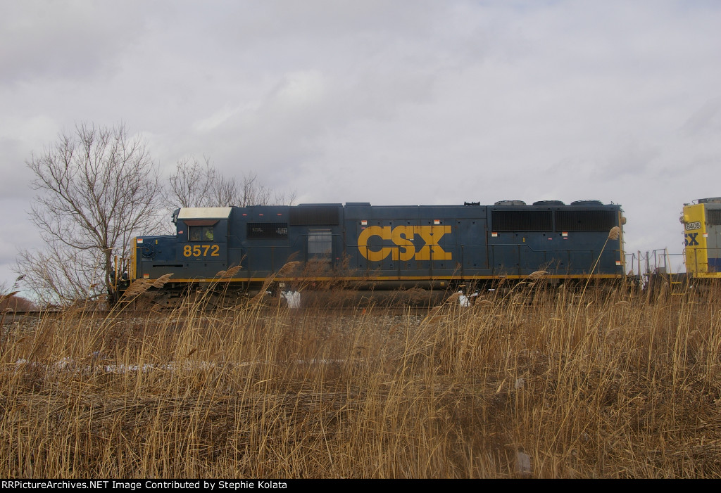 CSX 8572